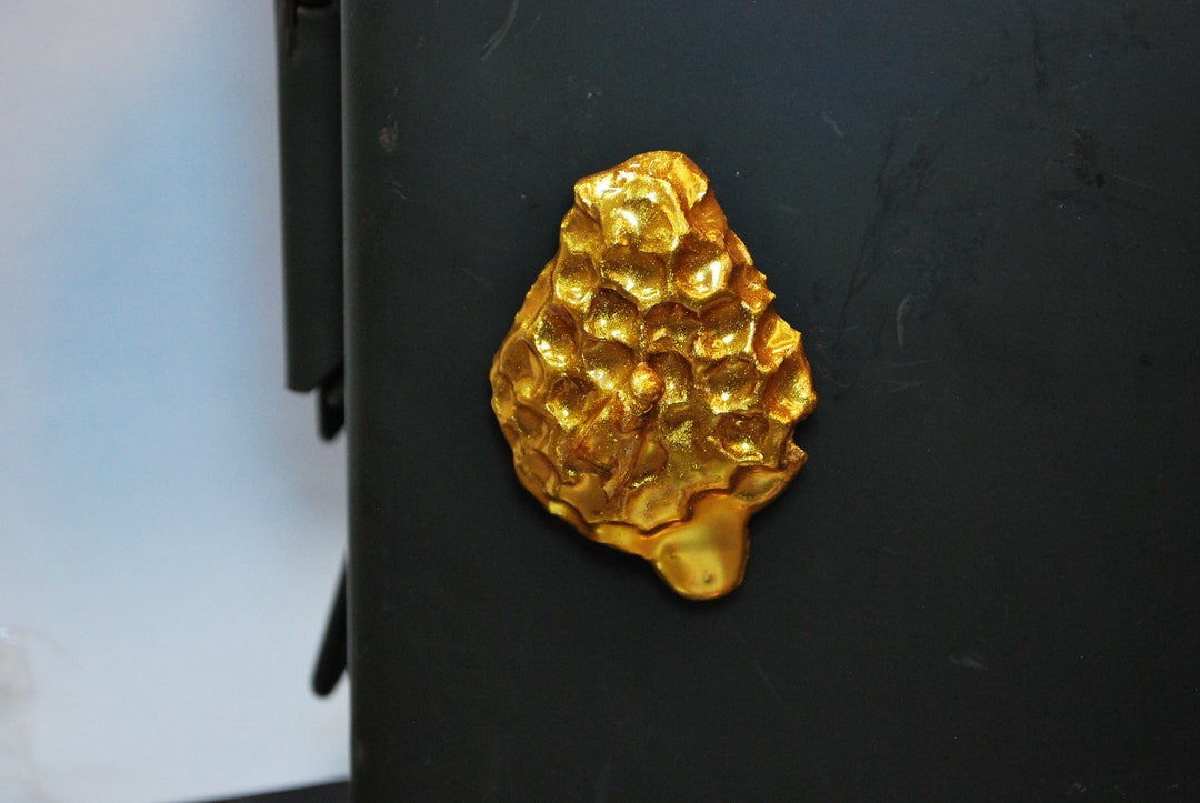 Handmade Golden Honeycomb & Bee Magnet: Bee Lover Gift - Etsy
