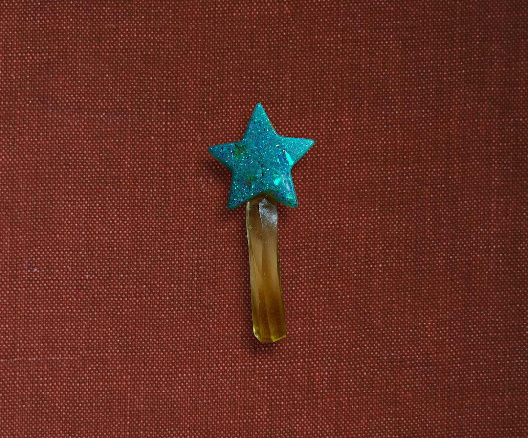 Star Wand Pin – Blue + Clear Sparkly Pin for Jackets, Bags, & More ...