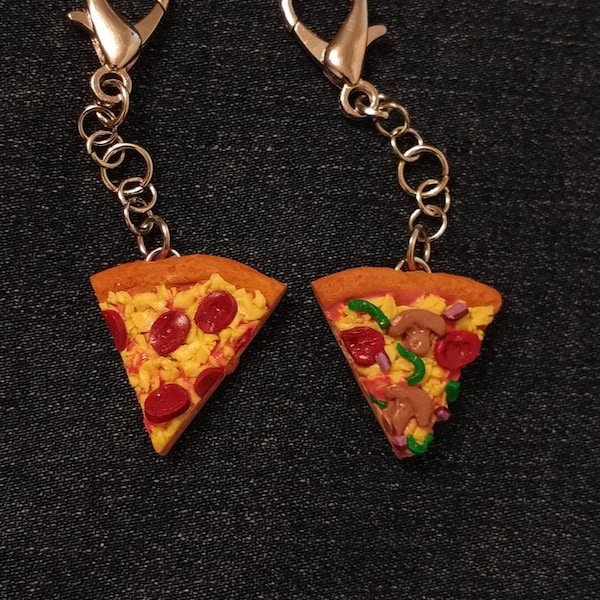 Pizza Keychain - Etsy
