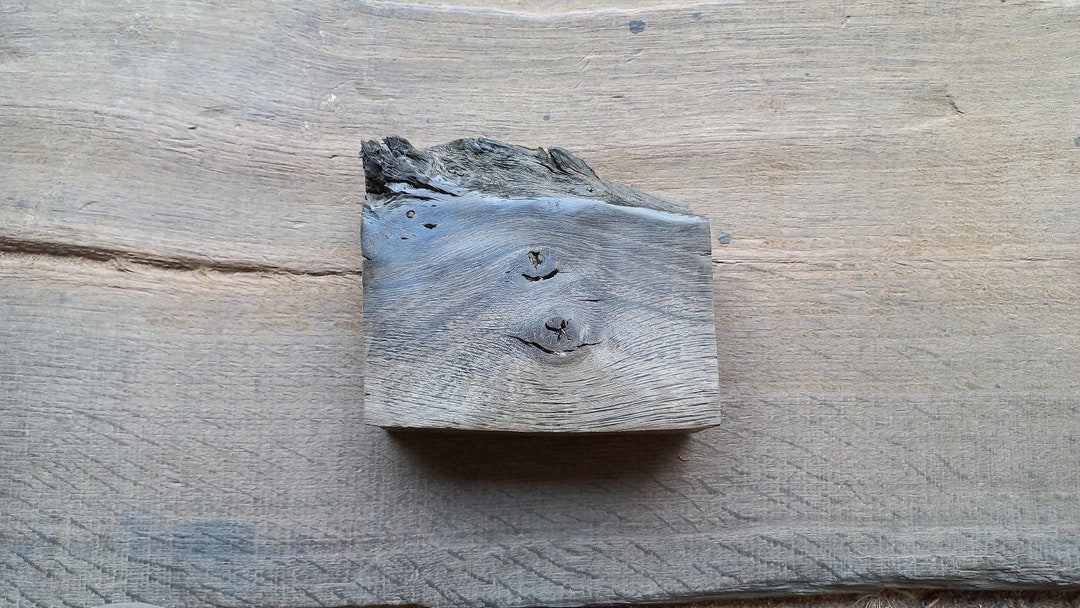 Live Edge Bog Oak Blank: Morta Wood for Woodworking (5'' X 4'' X 1.5 ...