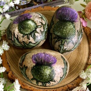 Lovely Hand Painted Scottish Thistle Pebble. Flower of Scotland Stone ...