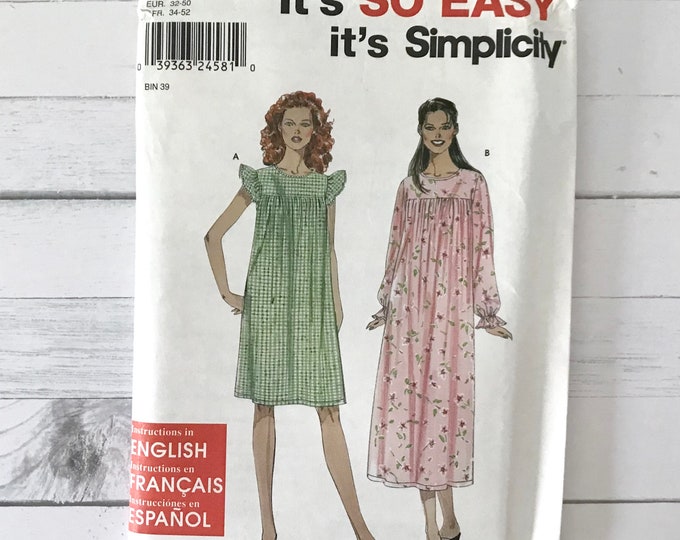 Vintage Simplicity Pattern 9540 for Nightgowns With Long or Flutter ...