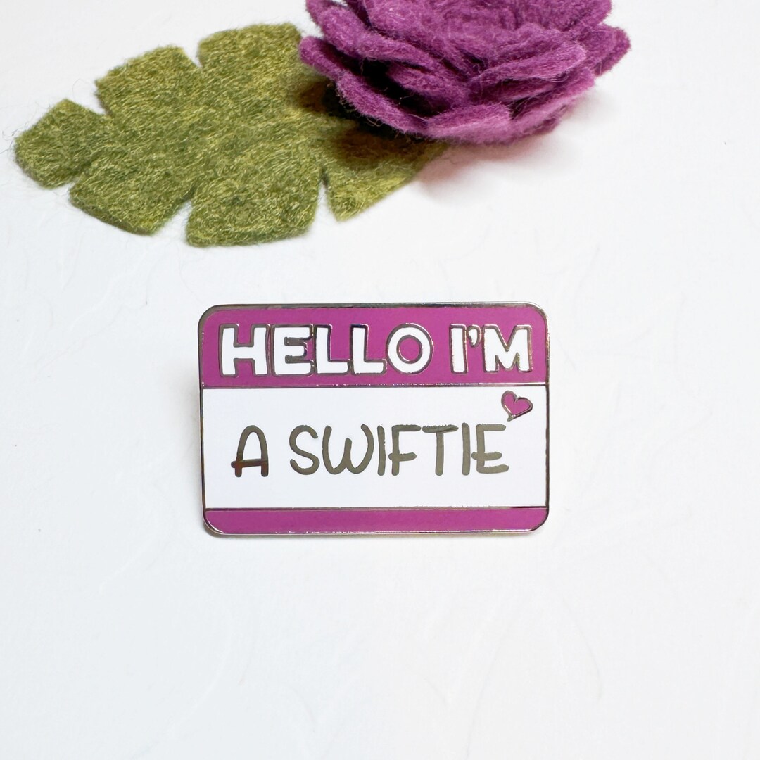 New Design I Am a Swiftie Pin Tarler Fan Club High Quality Taylor Swift ...