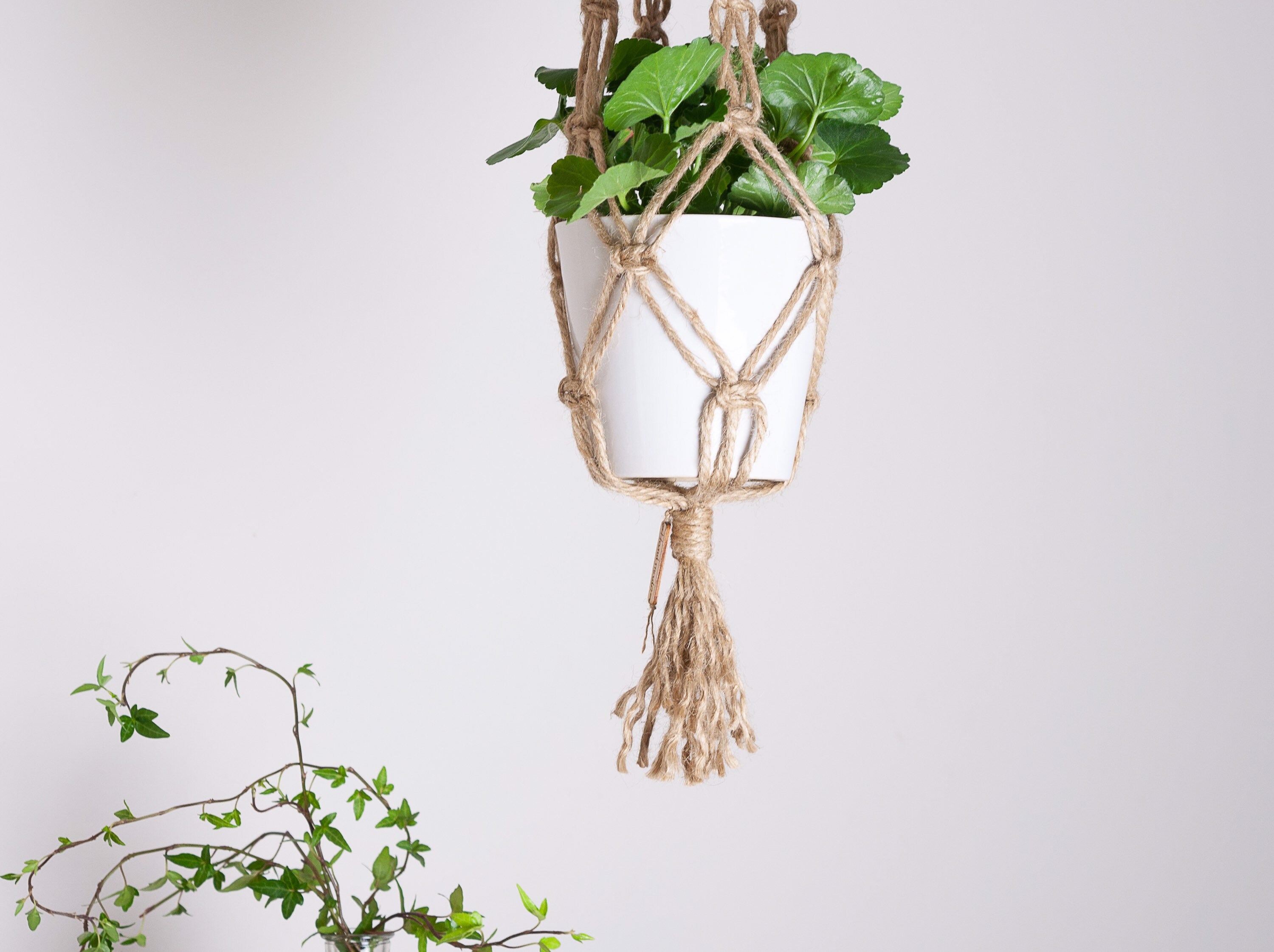 Vintage plant hanger Jute pot holder Macrame decoration | Etsy