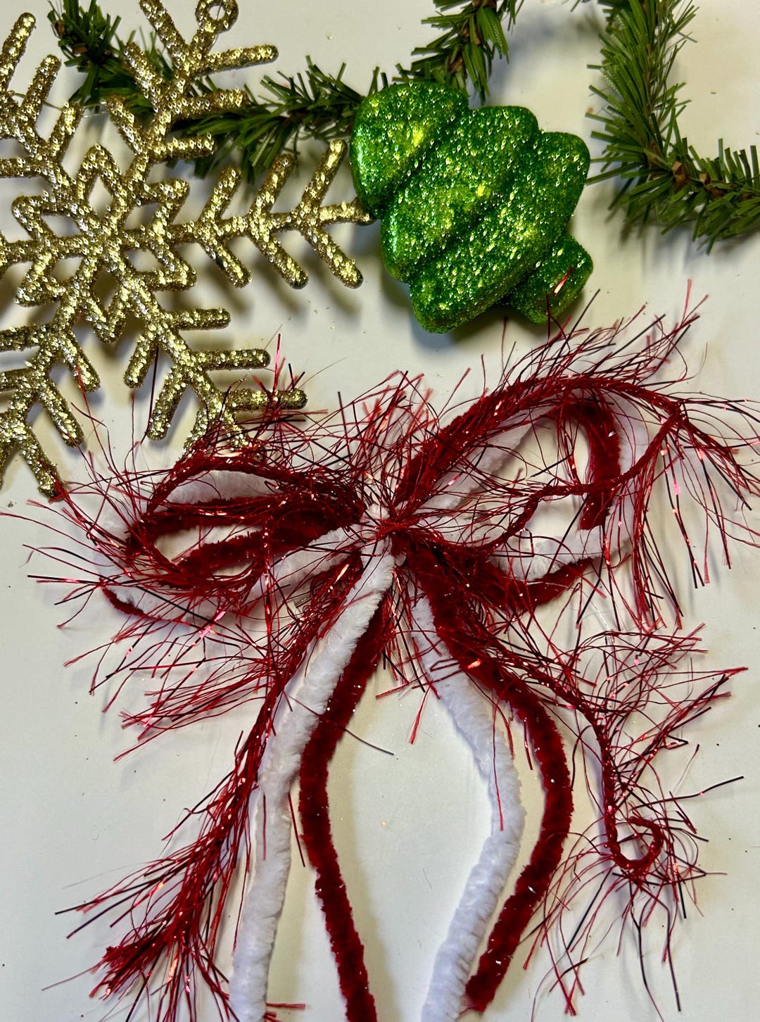 Red Sparkle Yarn Bows, Christmas & Valentines Decor (set of 6) - Etsy
