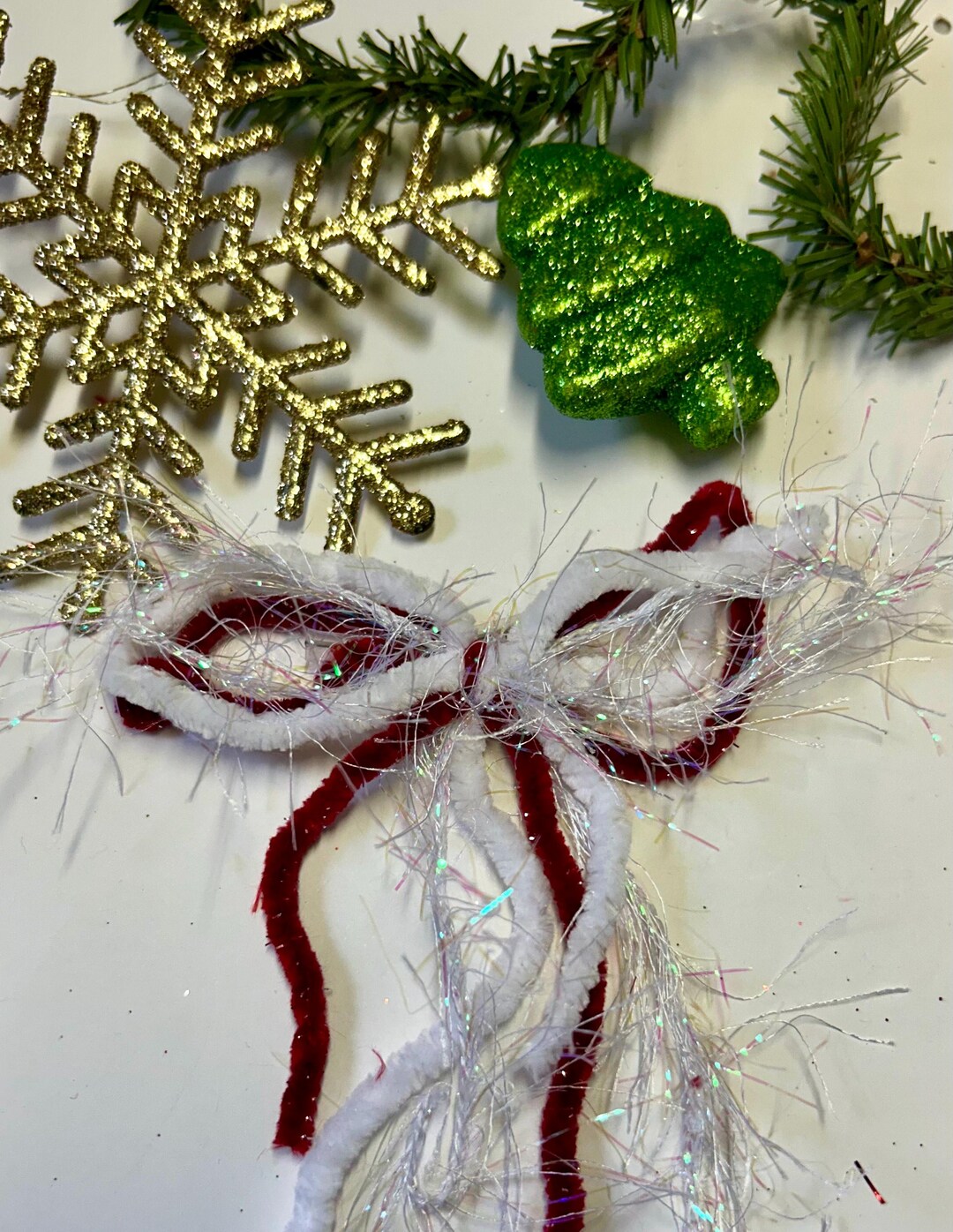 Christmas Valentine Chenille Yarn Bows, Red White Sparkle, Set of 6 - Etsy