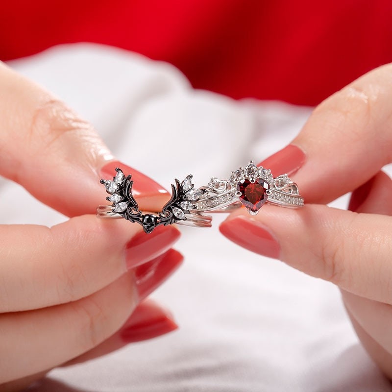 Skull Ring Set With Black Wing and Heart Stone Engagement Ring - Etsy