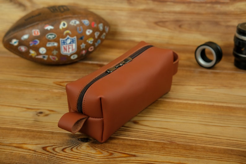 Personalized Leather Cosmetics Bag Womens Makeup Bag Dopp - Etsy