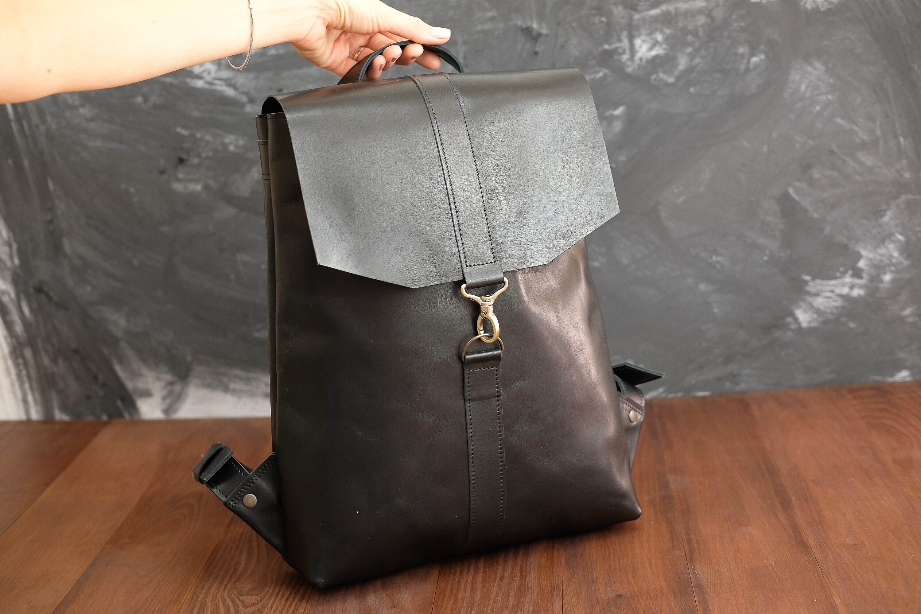 Leather Rucksack Personalized leather gift Laptop backpack | Etsy