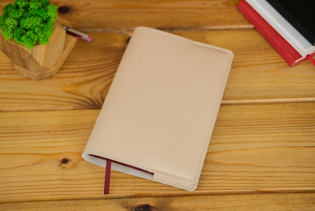 Pocket Notebook Journal Cover , Pen Holder Loop, Personalized Leather ...