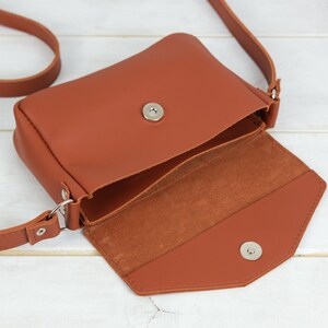 Compact Leather Purse for Women, Small Leather Shoulder Bag, Geometric ...