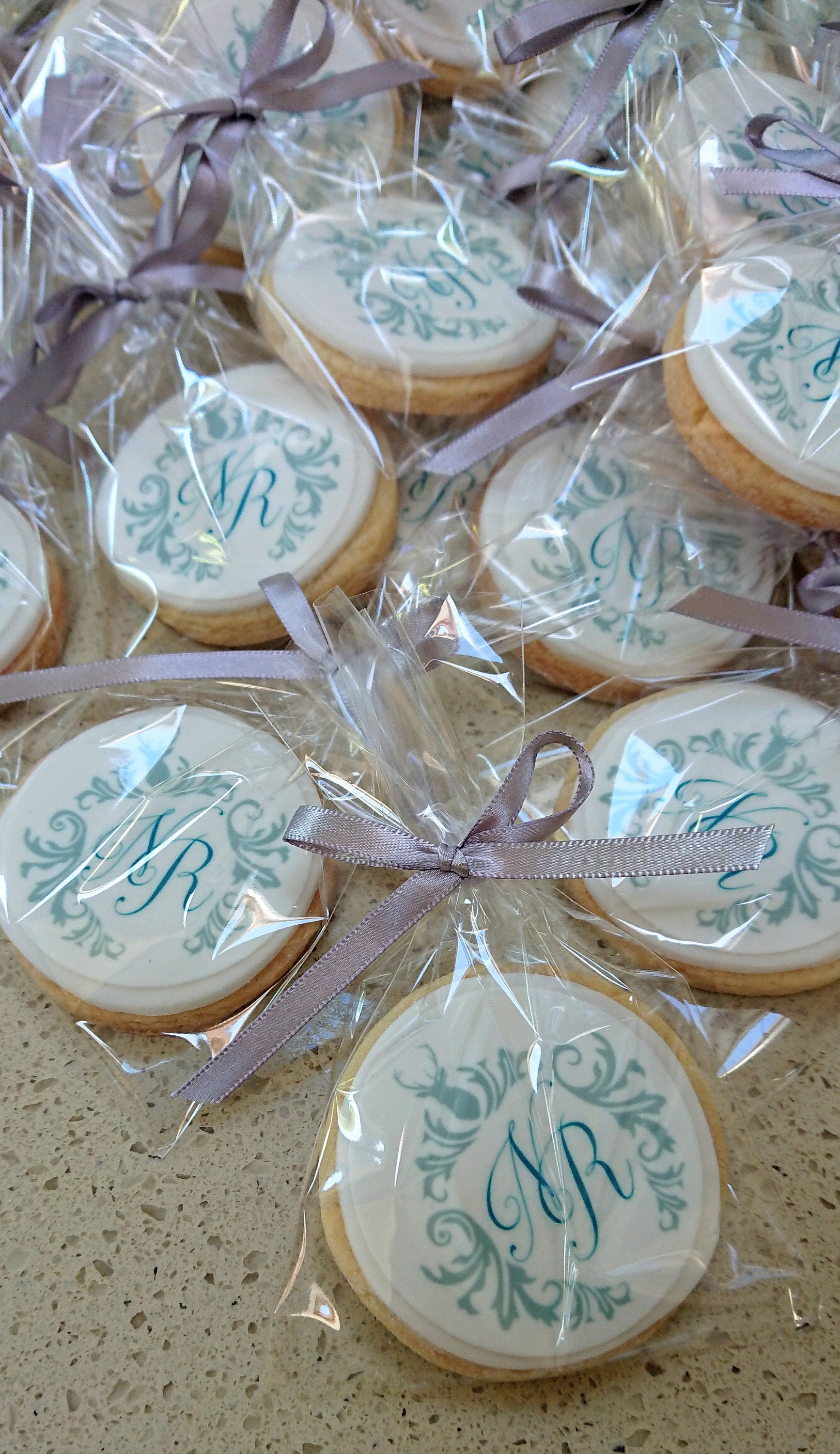 Wedding Favours/personalised Biscuits/iced Biscuits/biscuit - Etsy UK