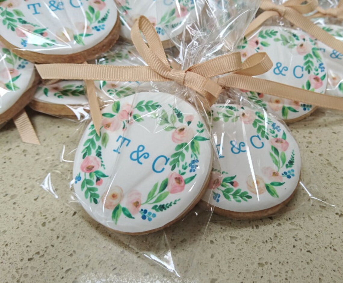 Wedding favours/Personalised Biscuits/Iced Biscuits/Biscuit | Etsy