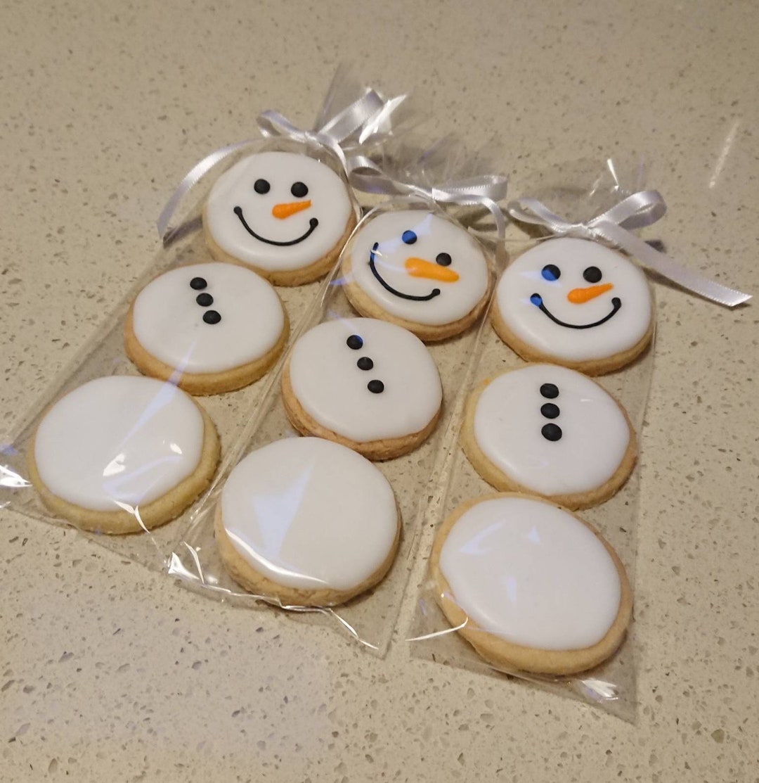 Snowman Biscuits/seasonal Gifts/seasonal Biscuits/edible Gifts/treats ...