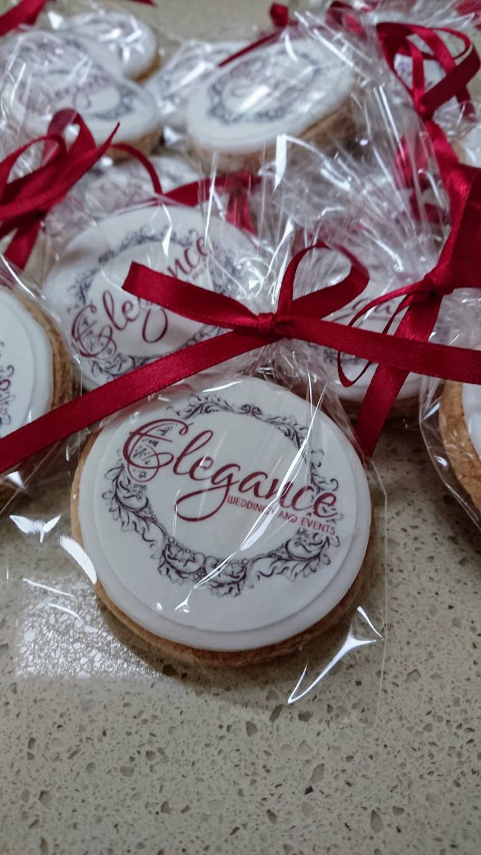 Wedding favours/Personalised Biscuits/Iced Biscuits/Biscuit | Etsy