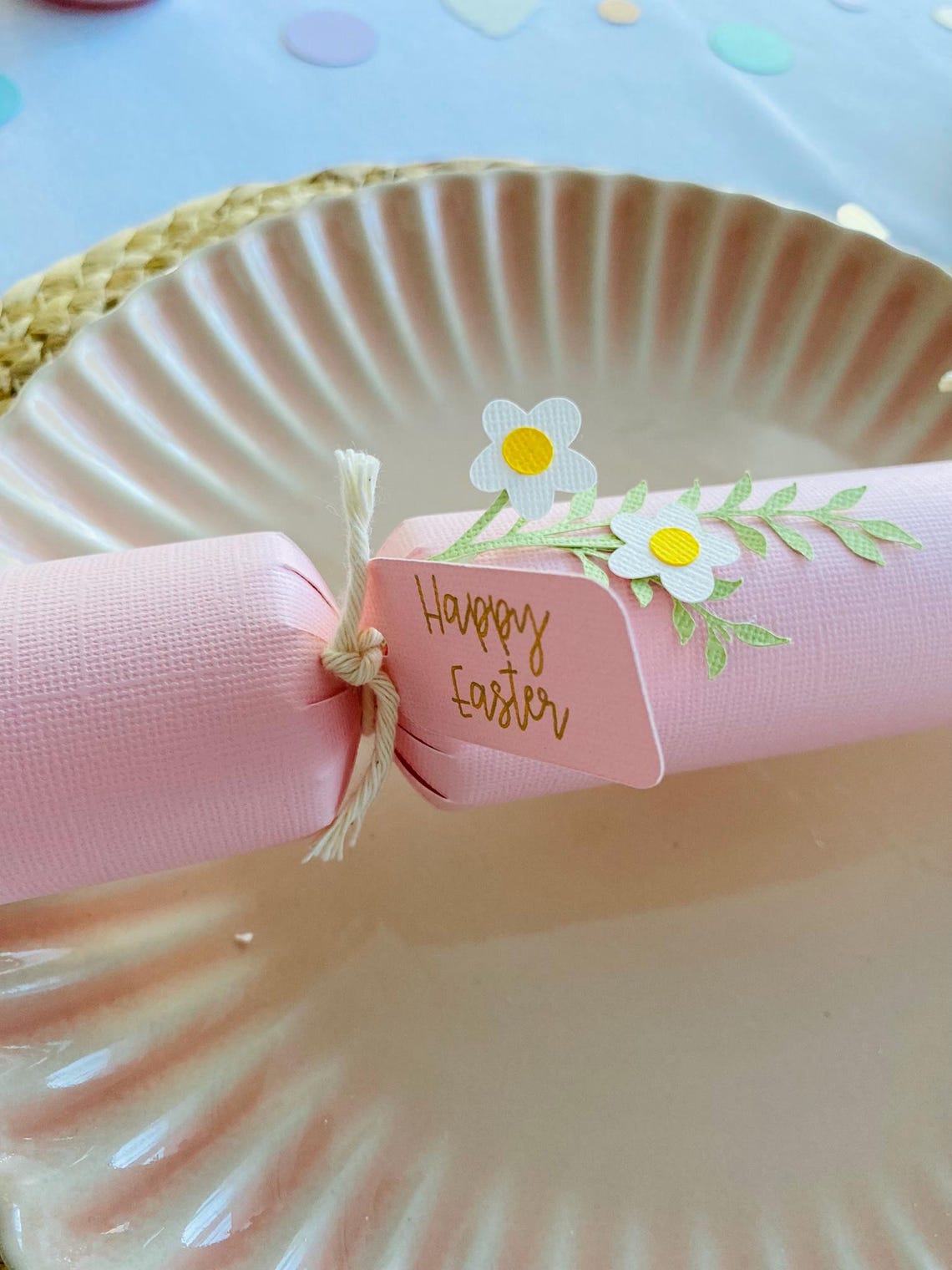 Fill Your Own Easter Crackers, Pastel Easter Bonbons, Party Poppers ...