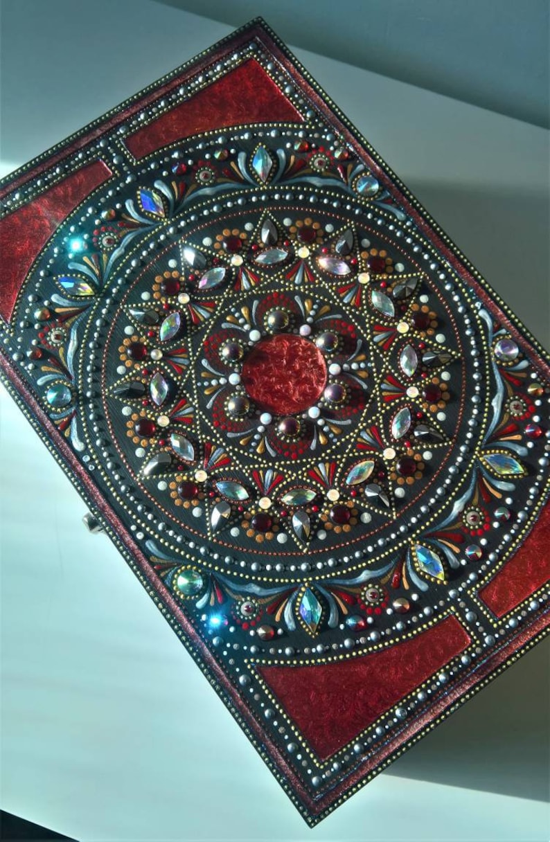 Made-to-order Dot Mandala Wooden Box Bling Storage Box - Etsy UK