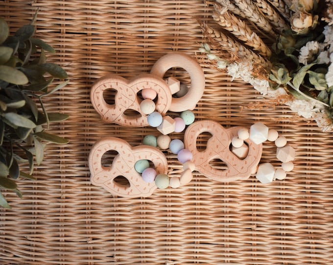 Pretzel Teething Rings / Chewing Rings / Rainbow - Etsy