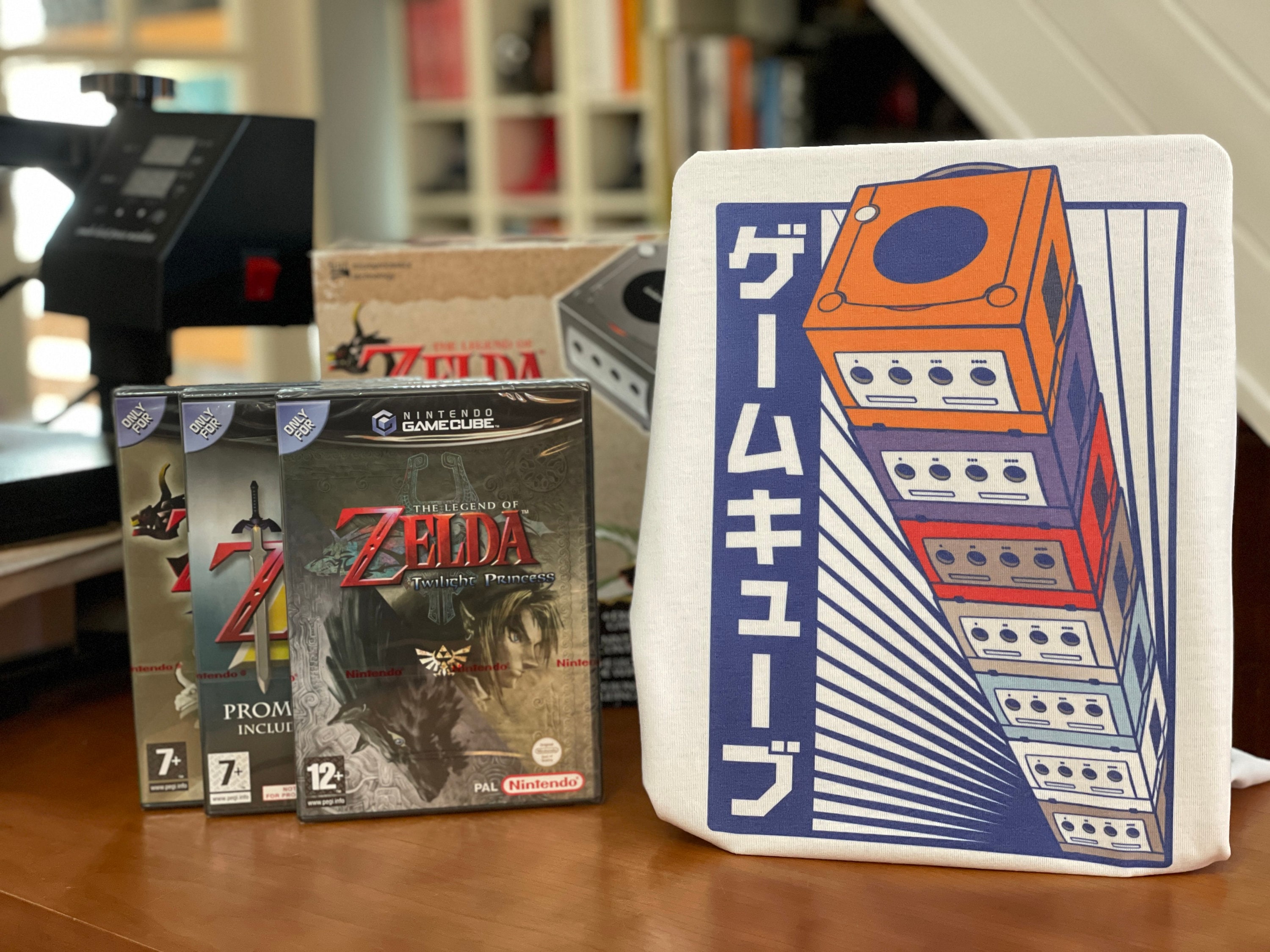 Gamecube Totem T-shirt Inspired by the Nintendo Gamecube | Etsy