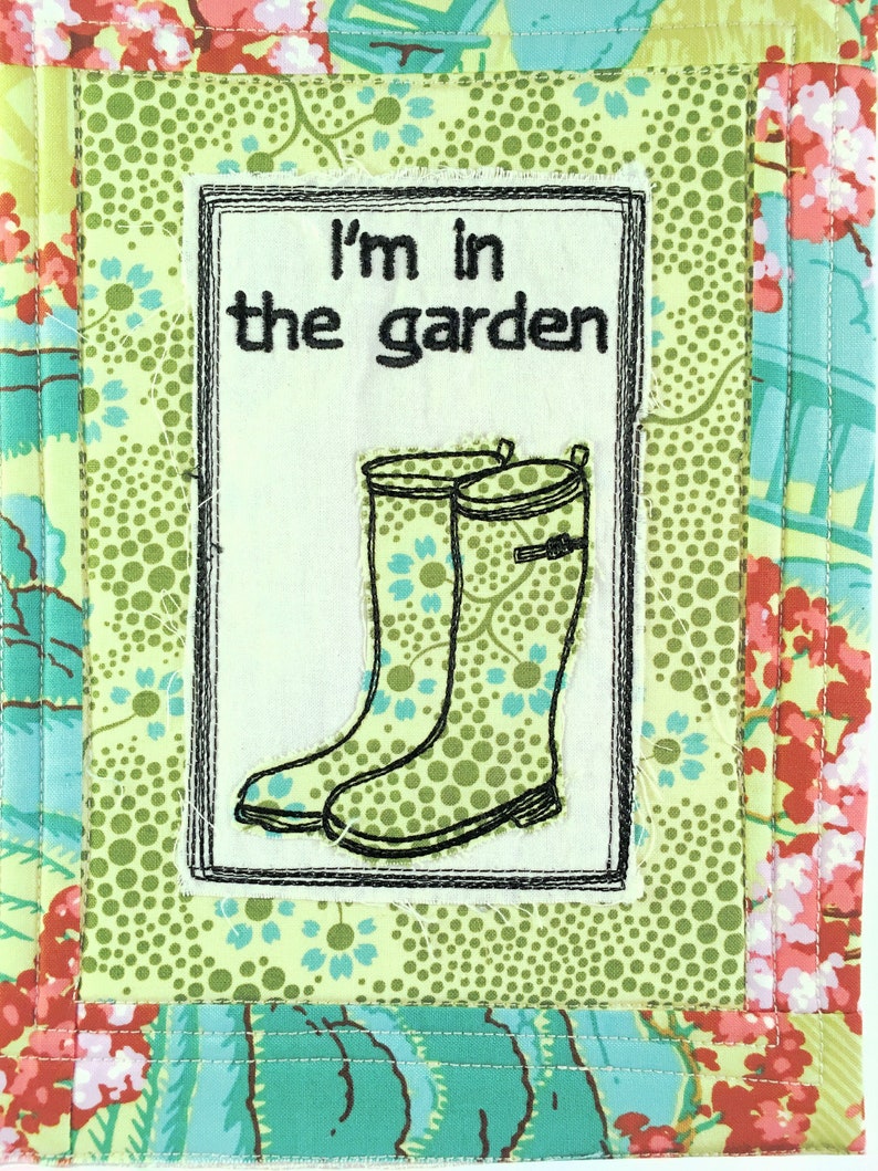 Applique Door Sign Embroidered With I'm in the Garden - Etsy