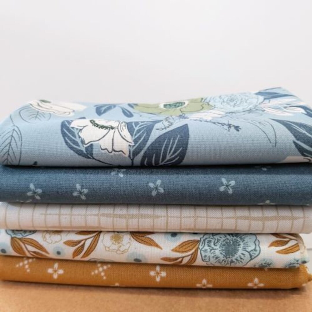 Moda Slow Stroll Fat Quarter Bundle, Includes 5 X Fat Quarters, 100% ...