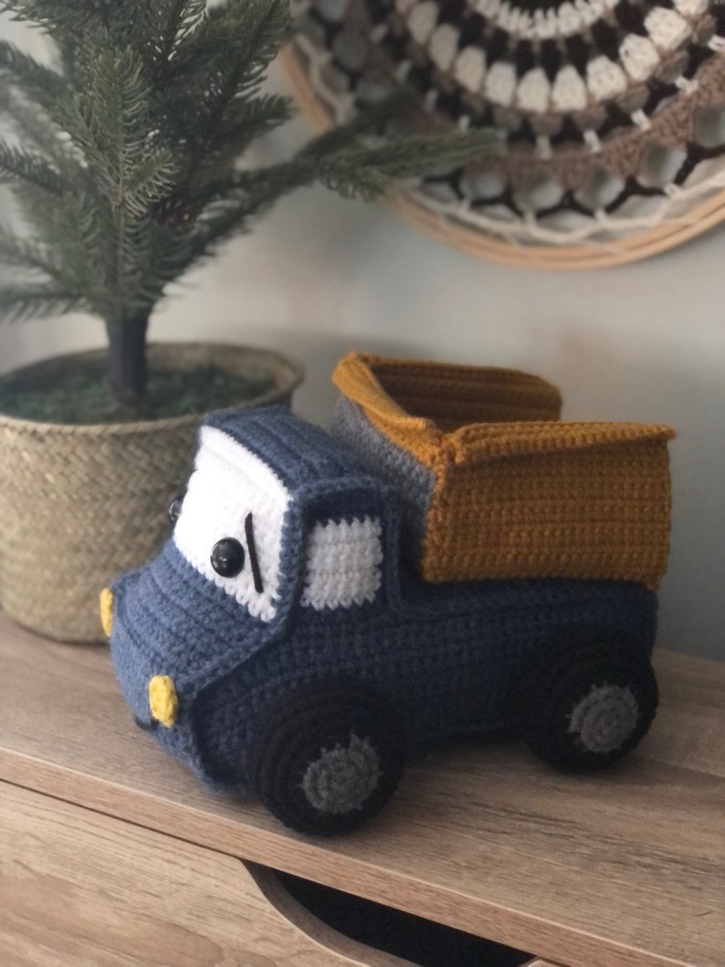Cuddly Dump Truck Crochet Pattern - Etsy