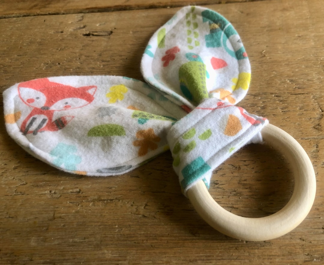 Bunny Teething Ring, Montessori Inspired, Baby Shower Gift, Natural ...