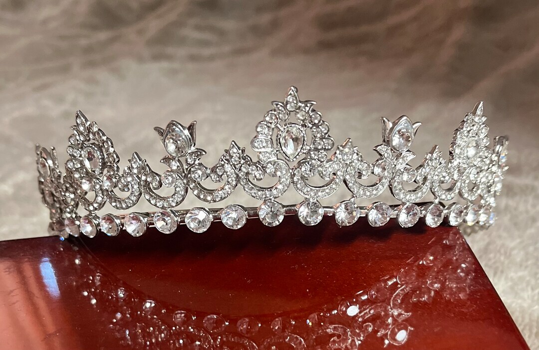 The Anglesey Tiara Replica - Etsy