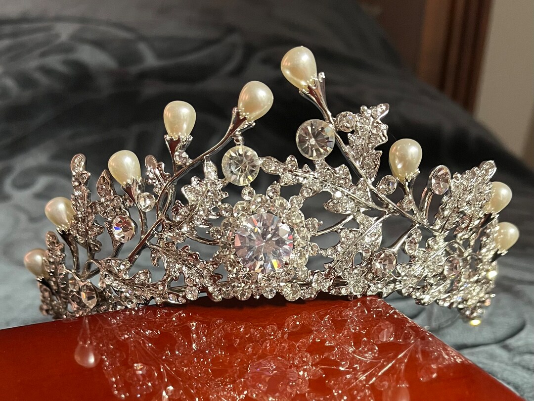 A Belle Epoque Royal Pearl Tiara Replica - Etsy