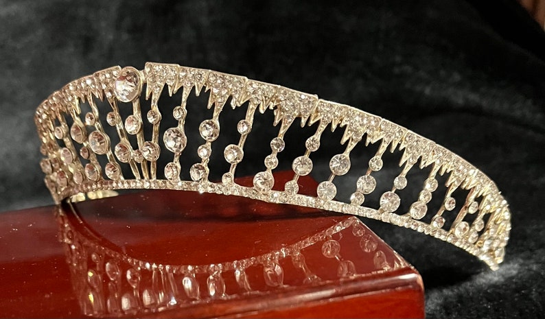 The Yousupov Royal Bridal Tiara Replica - Etsy