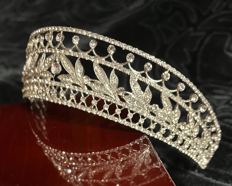 D’otrante Tiara Replica - Etsy