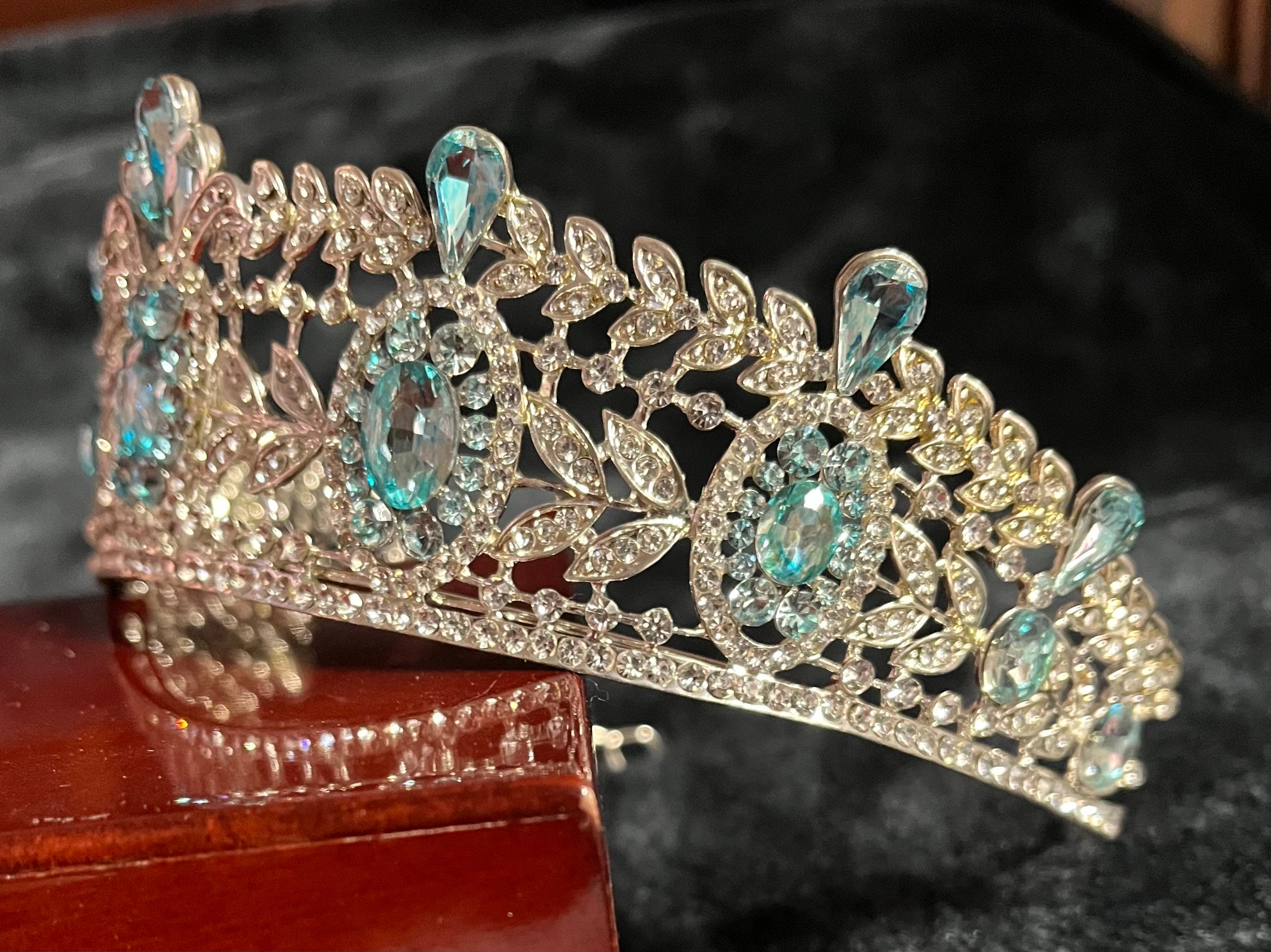 Lady Hesketh Aquamarine and Diamond Tiara Replica - Etsy