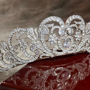 The Spencer Tiara Replica - Etsy
