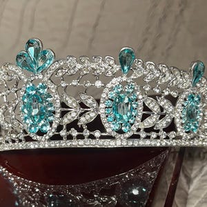 Lady Hesketh Aquamarine and Diamond Tiara Replica - Etsy