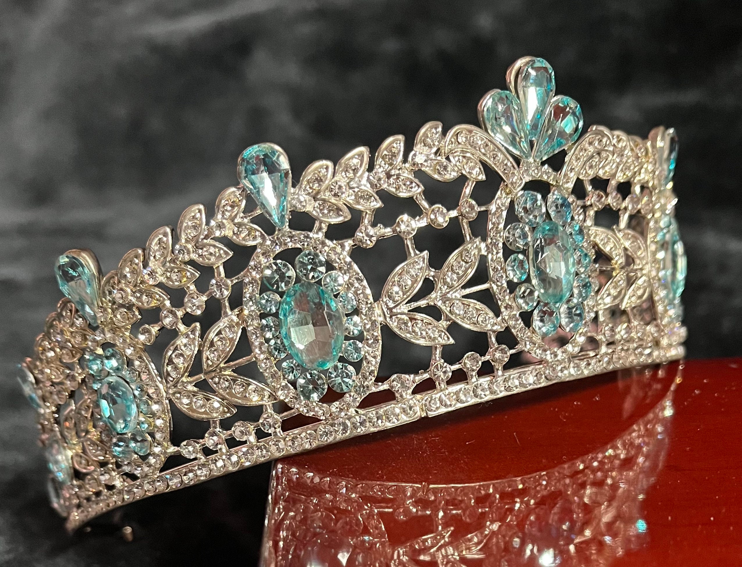 Lady Hesketh Aquamarine and Diamond Tiara Replica - Etsy