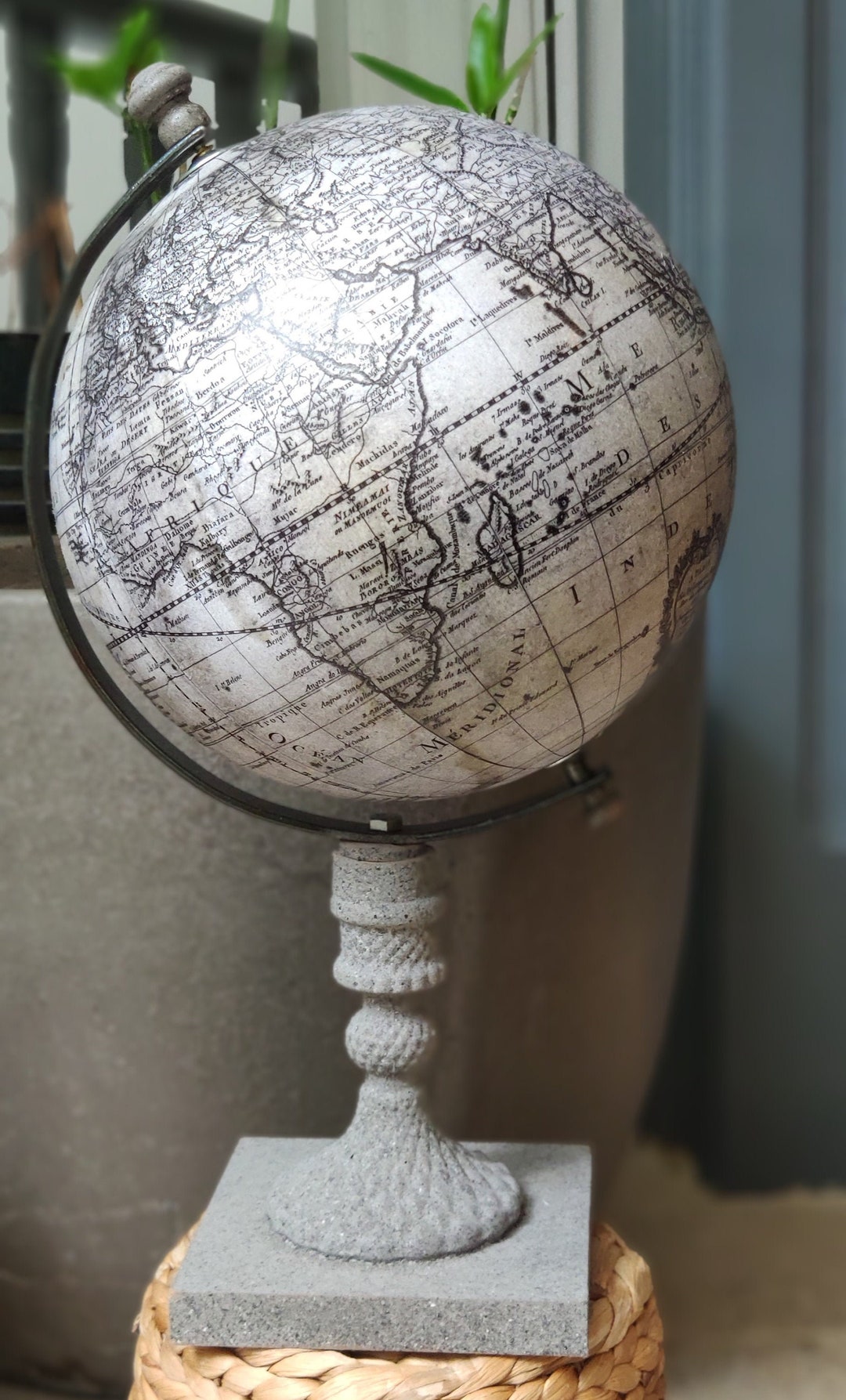 Handmade Globe Vintage Globe Terrestrial World Map, Desktop Globus ...