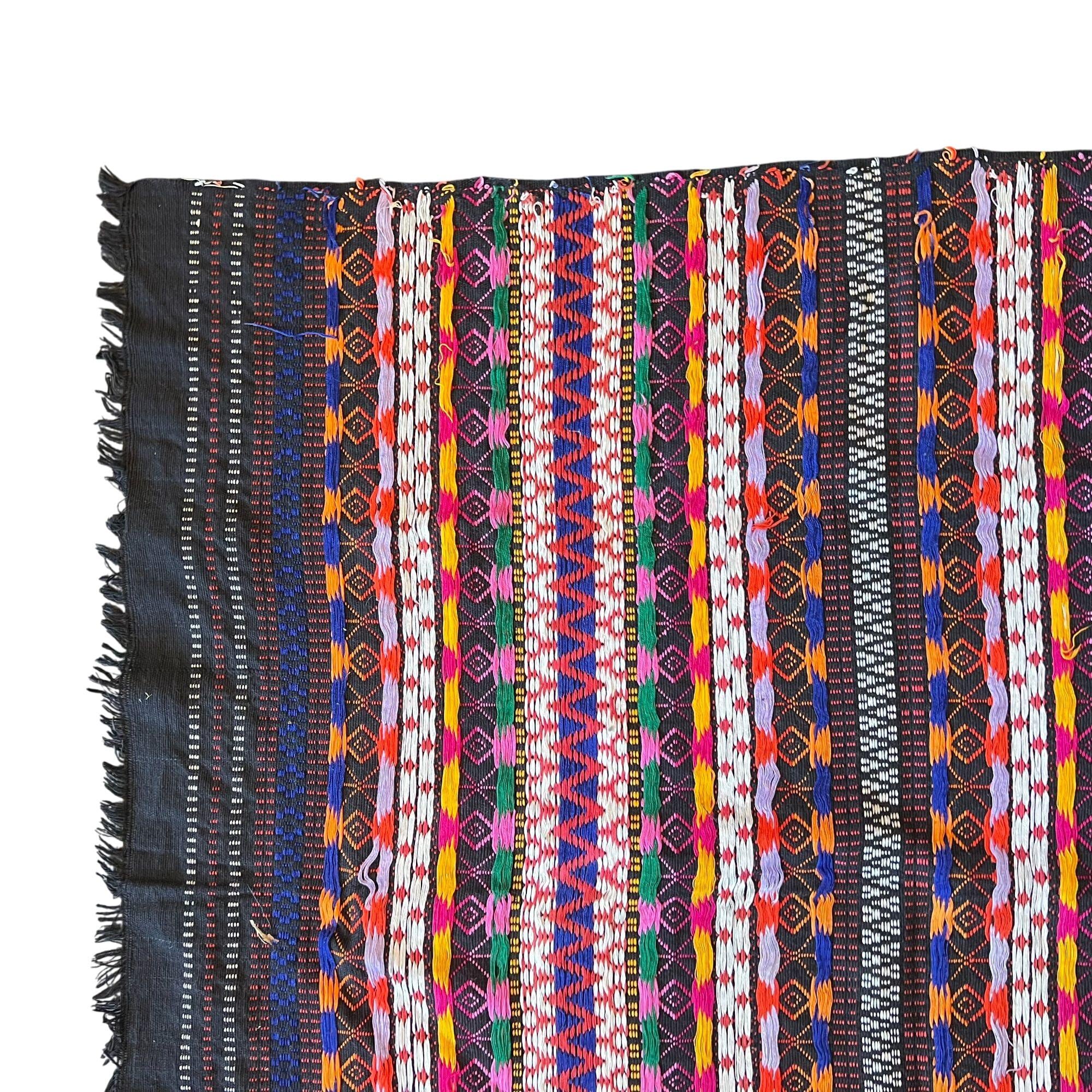 Handwoven Guatemalan Folk Art Textile W/ Vibrant Geometric Patterns ...