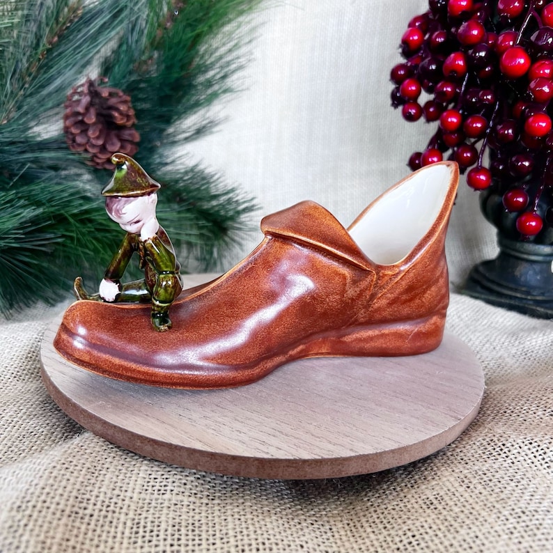 Vintage 1950's Treasure Craft Elf Pixie on A Shoe 8 / - Etsy