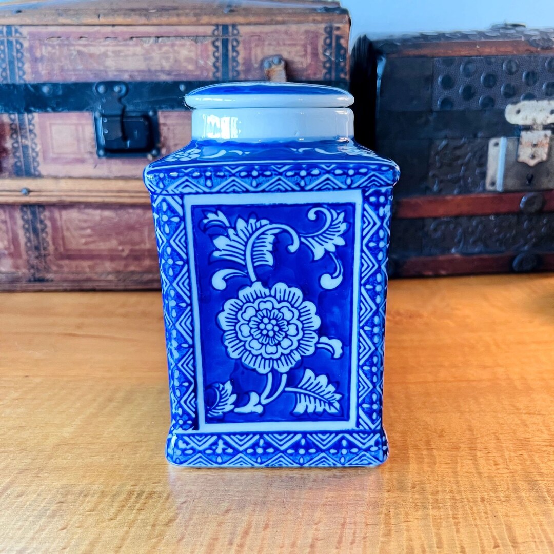 Blue and White Chinoiserie Square Ginger Jar 6.5”x3.5” / English ...