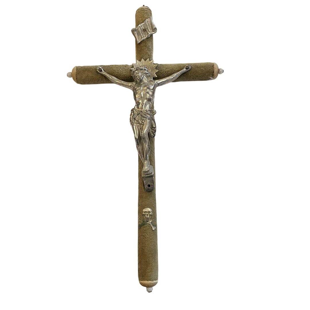 Large Early 1900's European Fabric Crucifix With Metal Jesus & INRI ...