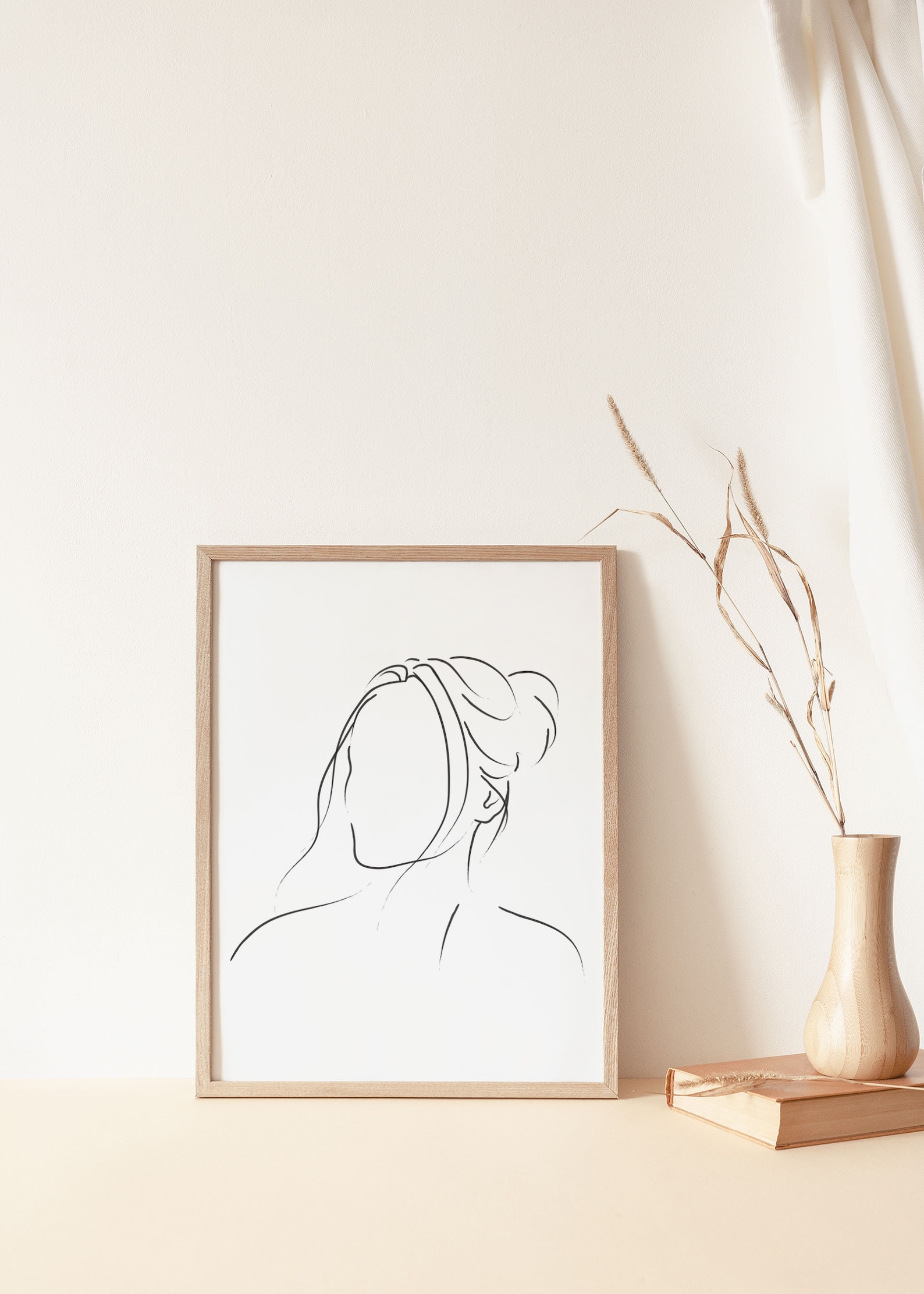 Line Art Woman, Woman Sketch, Female Poster, Woman Line Drawing ...