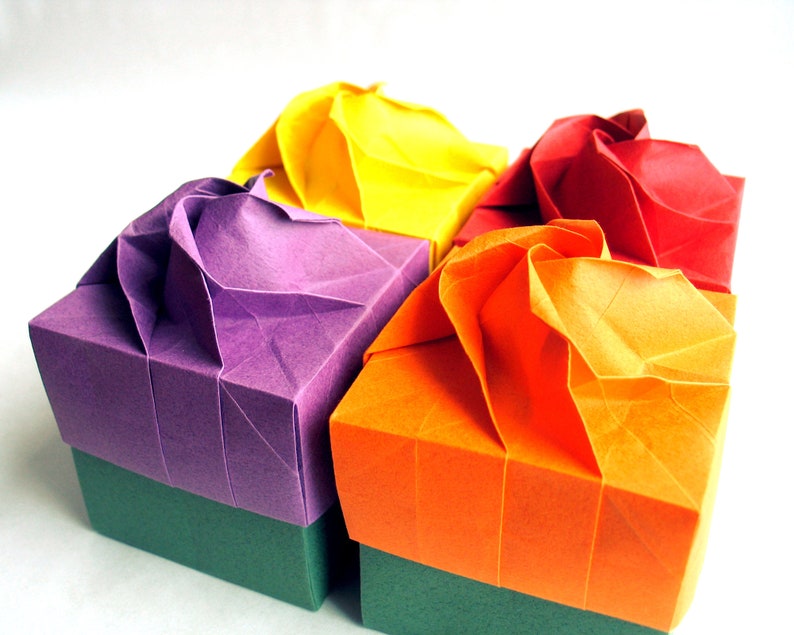 Origami Rose Gift Box: Handmade Japanese Paper Floral Decor - Etsy