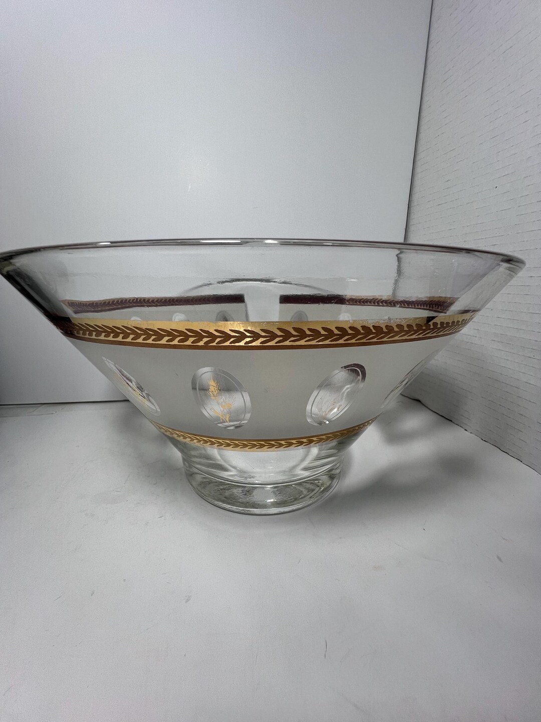 Mid Century Anchor Hocking Wheat Pattern Clear Glass Salad Serving Bowl ...