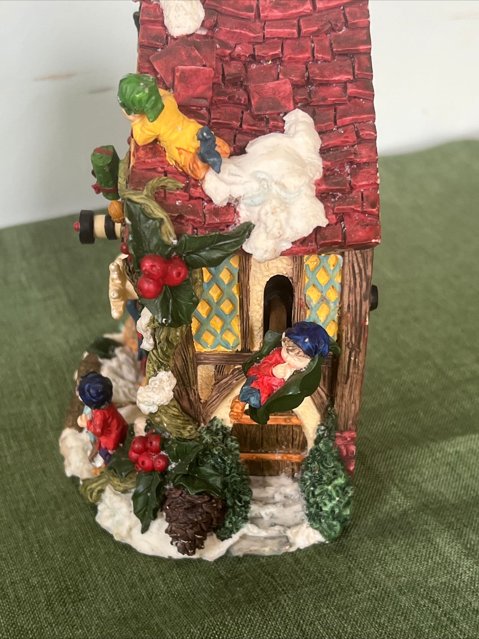 Vintage Christmas Chalet Animated Resin Music Box That Plays - Etsy