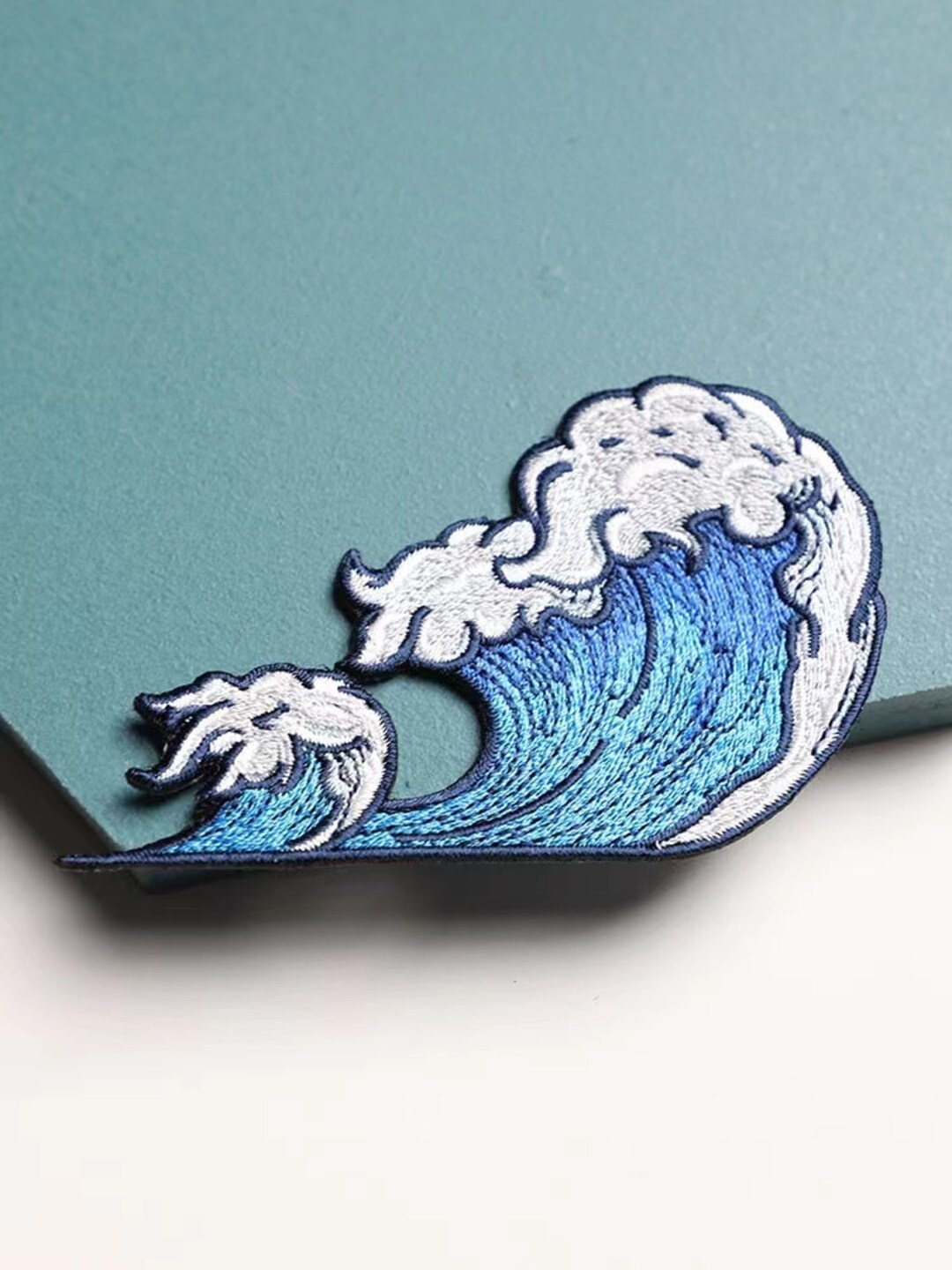 Blue Wave Iron on Patch ,sea Wave Patch ,embroidered Patchese /wav Sew ...