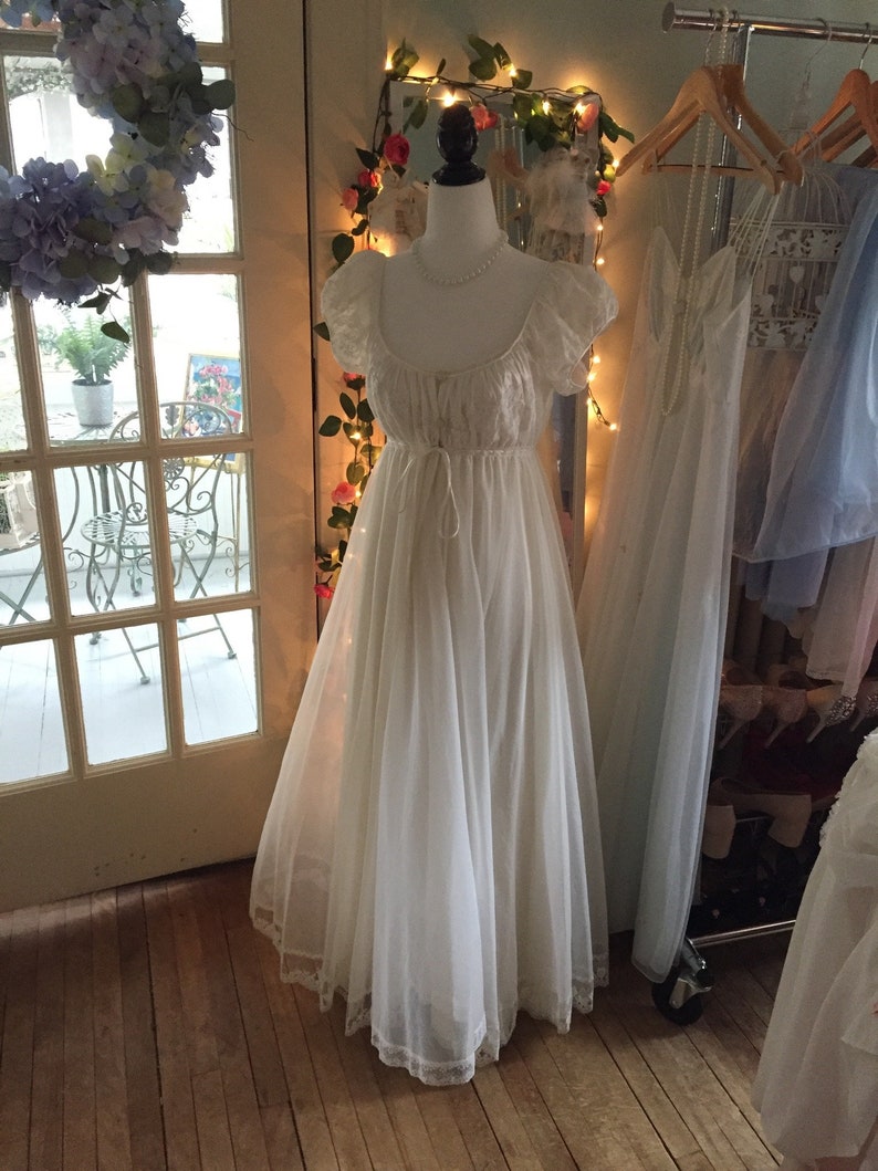 1960s Claire Sandra by Lucie Ann Ivory White Long Peignoir Set | Etsy