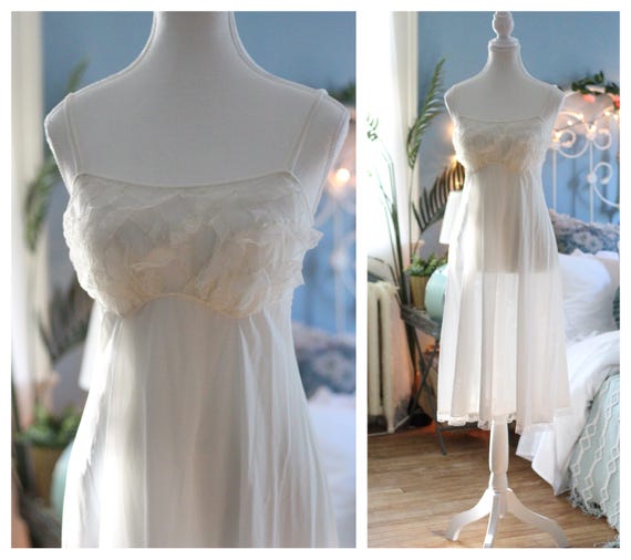 1950s soft white lace crisscross ruffle bodice empire… - Gem