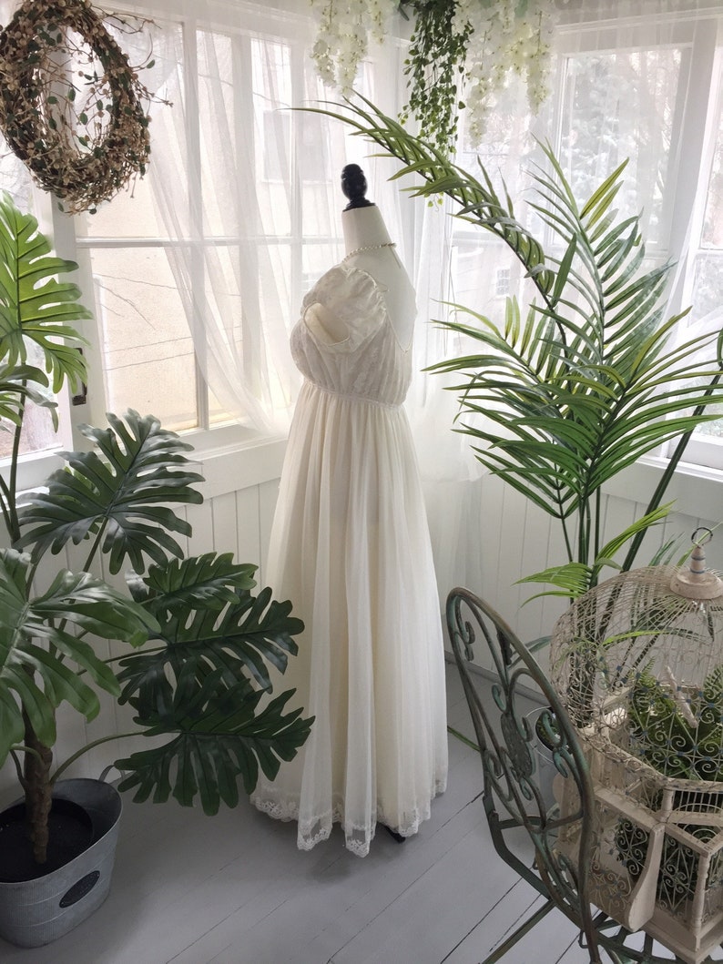 1960s Claire Sandra by Lucie Ann Ivory White Long Peignoir Set | Etsy