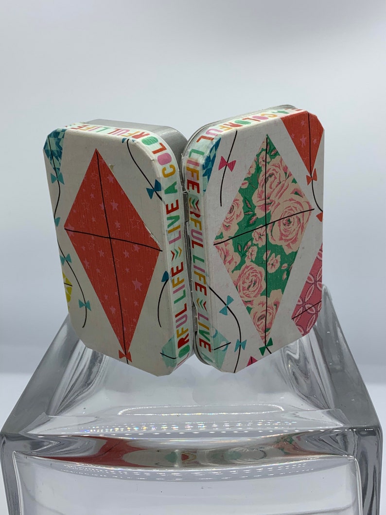 Affirmation Box With 21 Affirmation Cards, Kites - Etsy