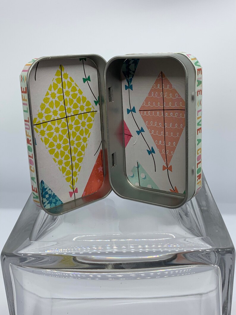 Affirmation Box With 21 Affirmation Cards, Kites - Etsy